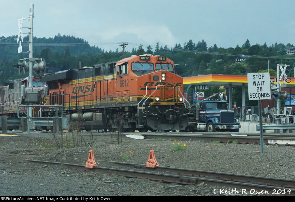 BNSF 6612
